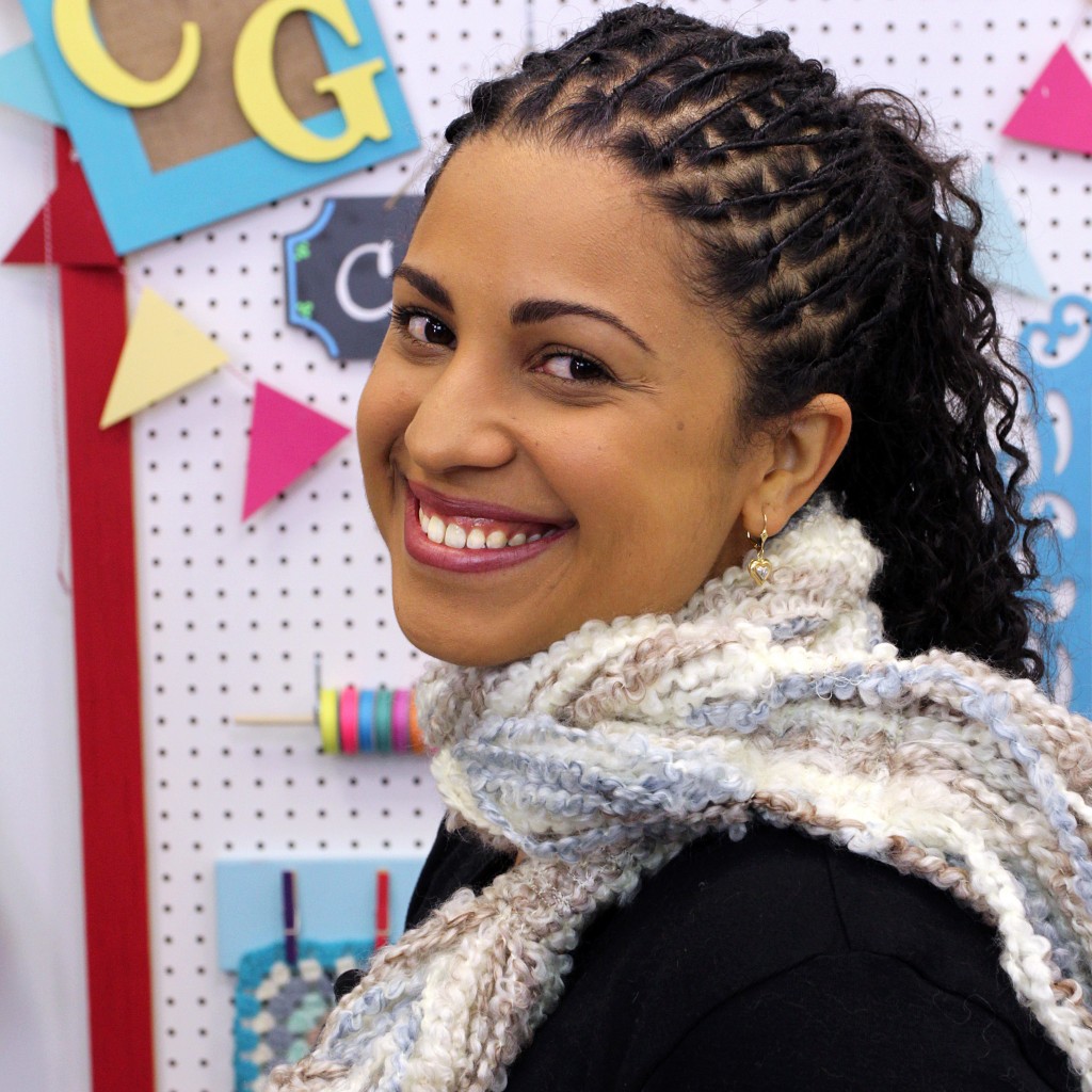 New Tutorial: The 15 Minute Crazy Scarf (No Crochet or Knitting ...